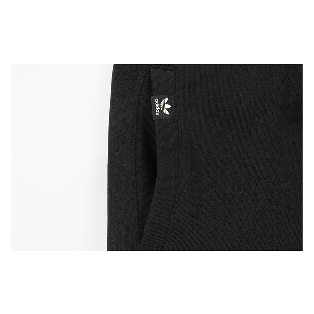 ESSENTIAL PANT BLACK