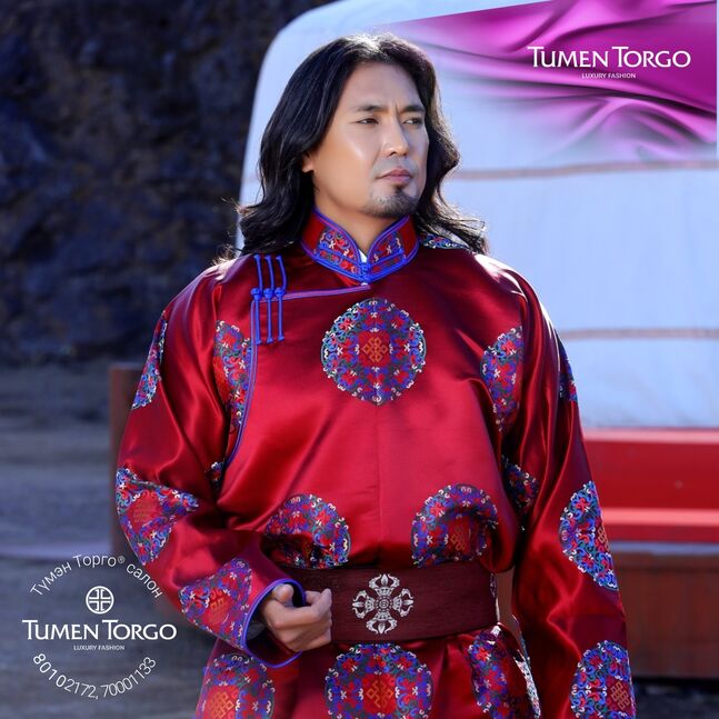 Хатгамалтай торгон дээл