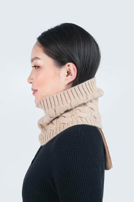Neck warmer