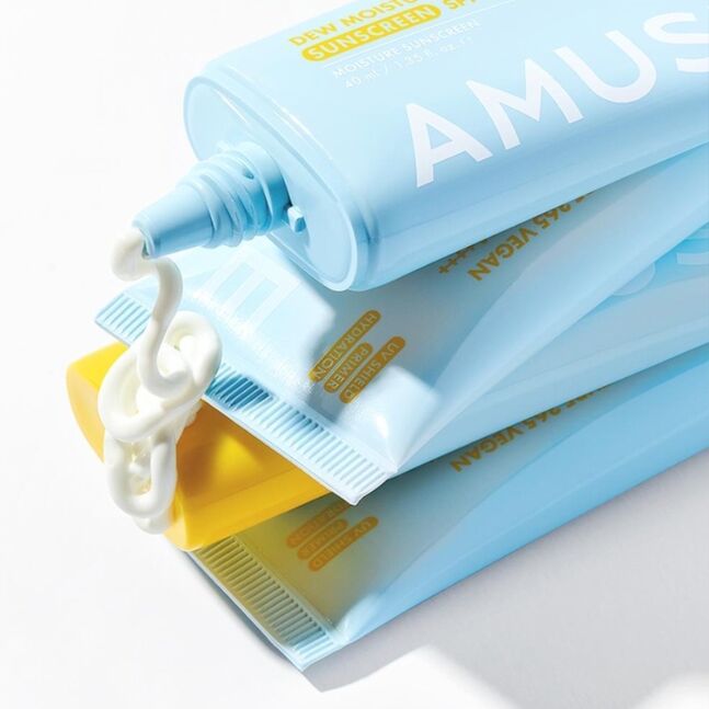 AMUSE DEW MOISTURE 365 VEGAN SUNSCREEN SPF 50+ PA++++ AMUSE